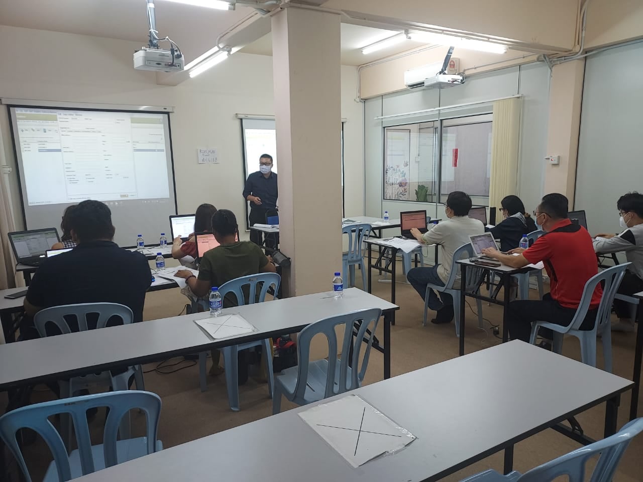 SL SOFTWARE SOLUTIONS SDN BHD